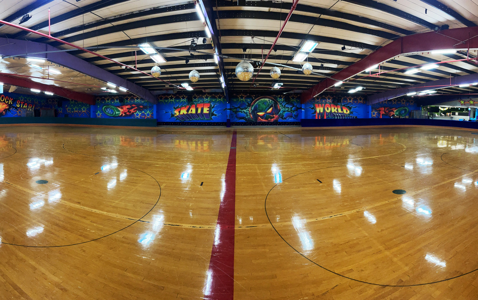 Activities - Roller Skating, Arcade, & Cafe | Skateworld