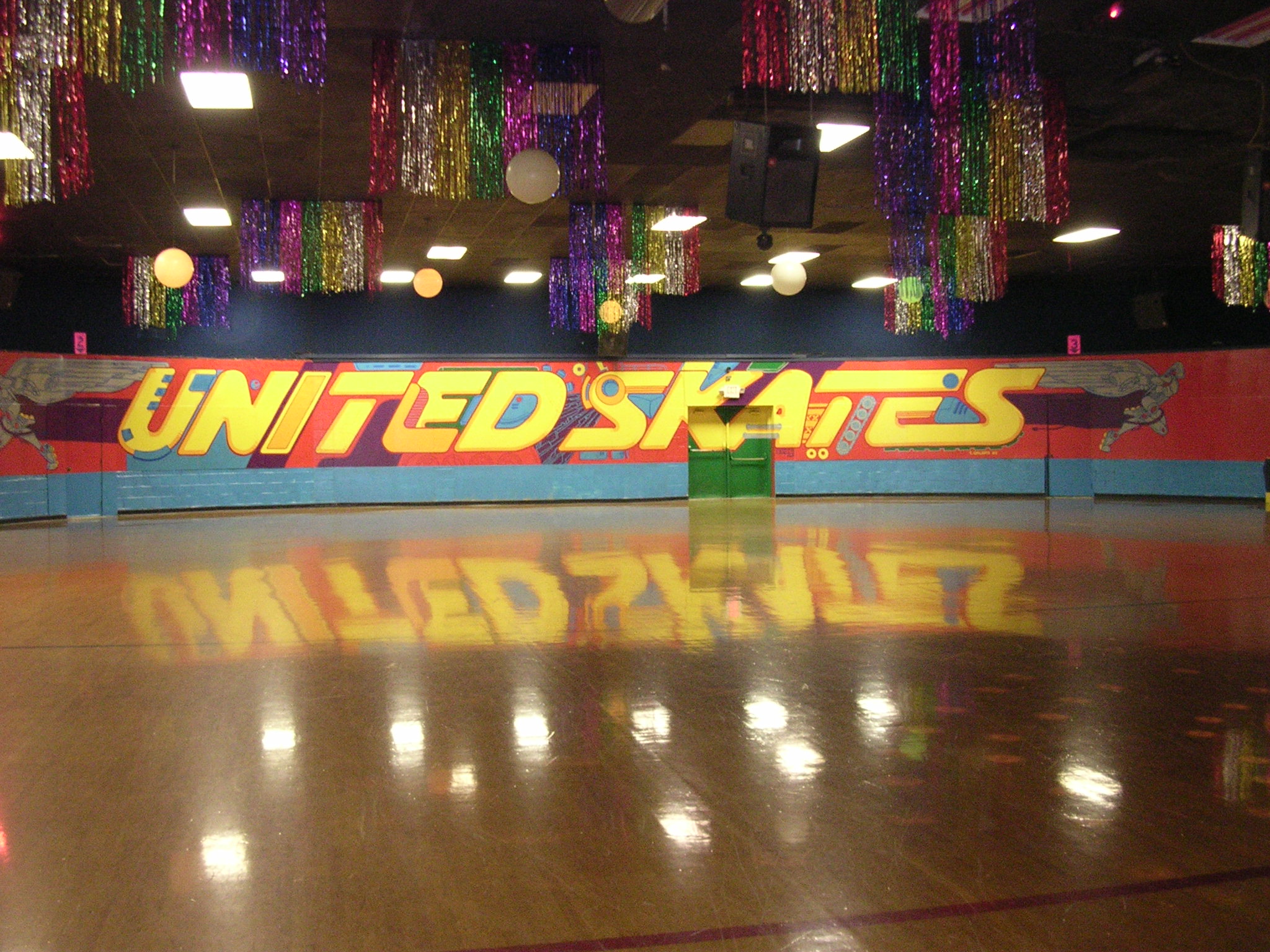 Activities - Roller Rink, Arcade, & Cafe | United Skates of America